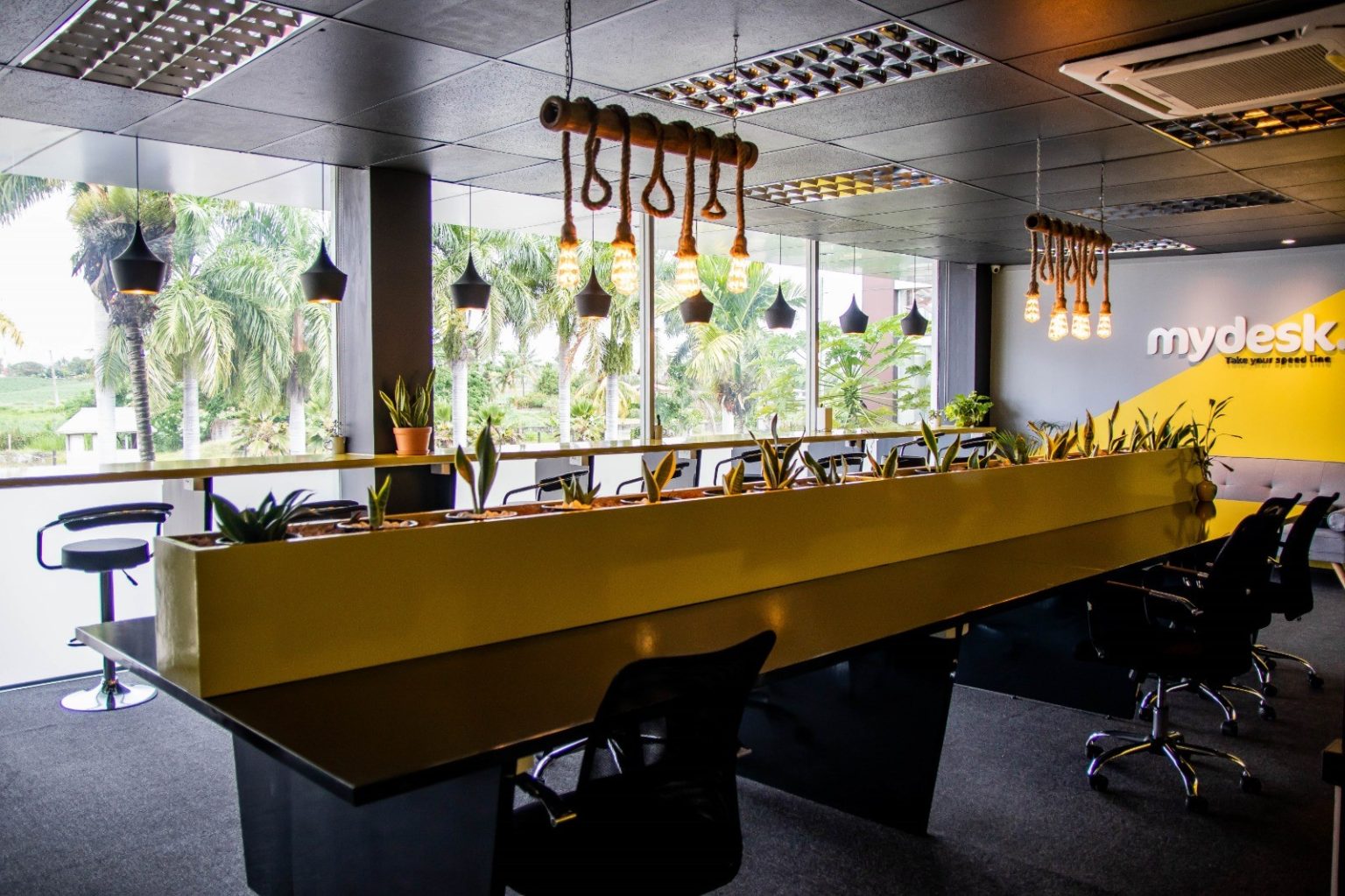 Why hotdesking at mydesk? - MyDesk